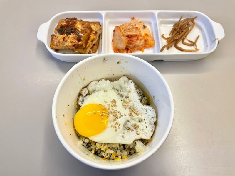 제품후기 내돈내산 오뚜기 컵밥 1등컵밥 오뚜기 톡톡 김치알밥 네이버 블로그
