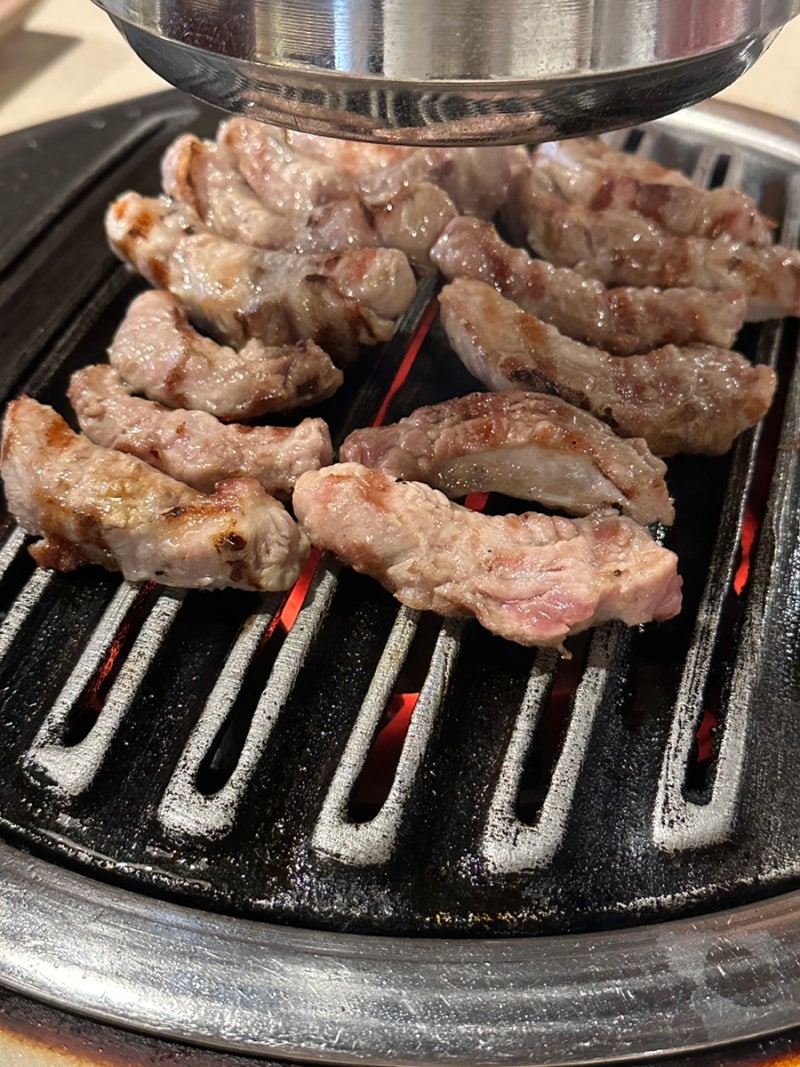 신사역맛집 꿉당 주말웨이팅 꿀팁 목살이 소고기처럼 느껴지는 곳🥹 네이버 블로그