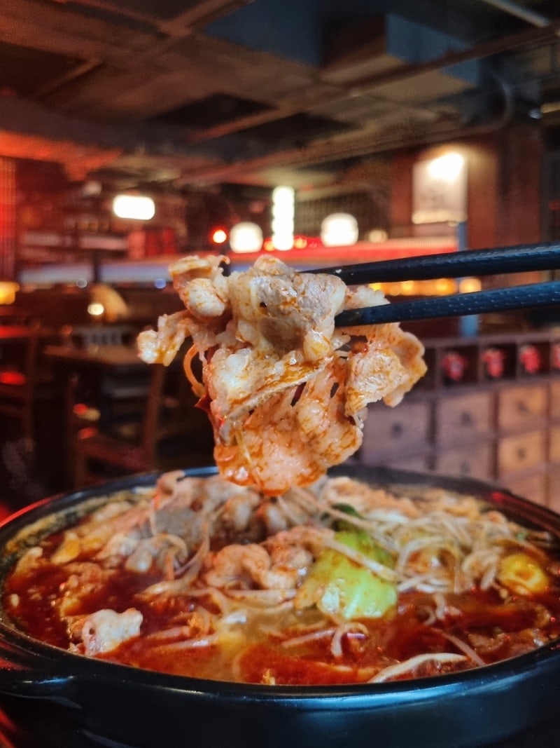 청라 호수공원 맛집 용용선생 홍콩반점 화산마라전골과 고추바삭유림기 네이버 블로그