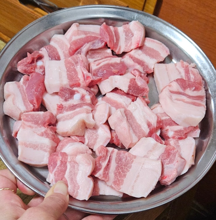 감자탕 맛집인데 삼겹은 더 맛난 신미식당 압구정 네이버 블로그