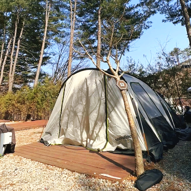 가평 캠핑장 추천 서울 근교 아침고요수목원 근처 오토캠핑and글램핑and캠핑카 예쁜 숲속 캠핑장 애견 동반 가능 리틀포레스트캠핑