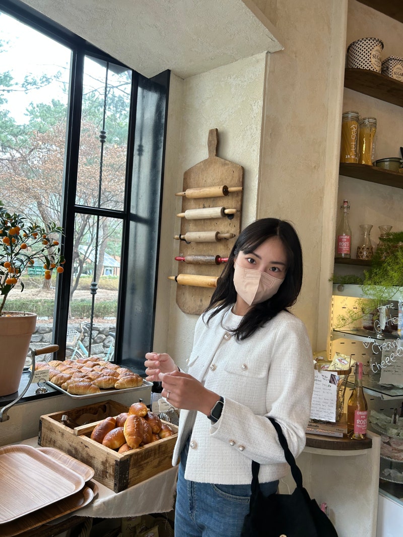 엄마랑 성수동 데이트 유럽풍 레스토랑 스케쥴 성수 메종드마가레뜨 베이글 맛집 후추빵과 모닝글 성수 가볼만한 곳 추천