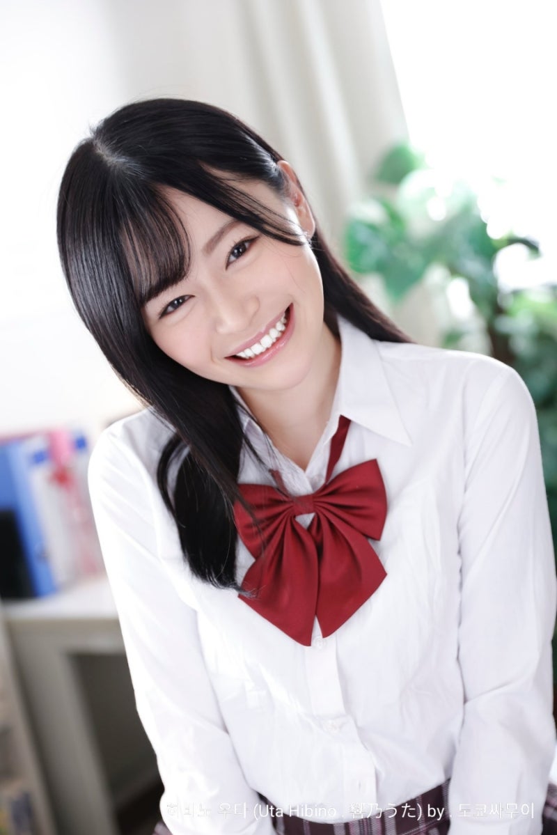 2003 / Uta Hibino / 響乃うた / 히비노 우타 / AV / Japanese Porn