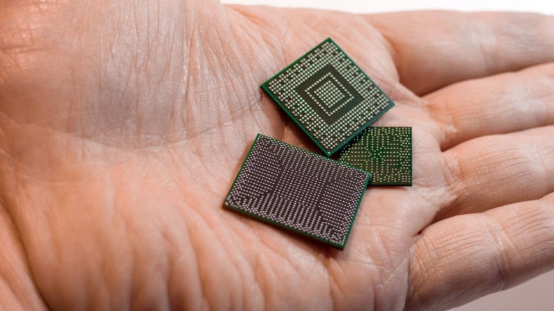 Fan-Out 기술이 FC-BGA 기판 업체들에게 피해를 줄까? : 네이버 블로그