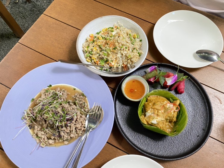 [프놈펜맛집] 친환경 크메르 음식점 일레븐원키친 (Eleven one Kitchen)