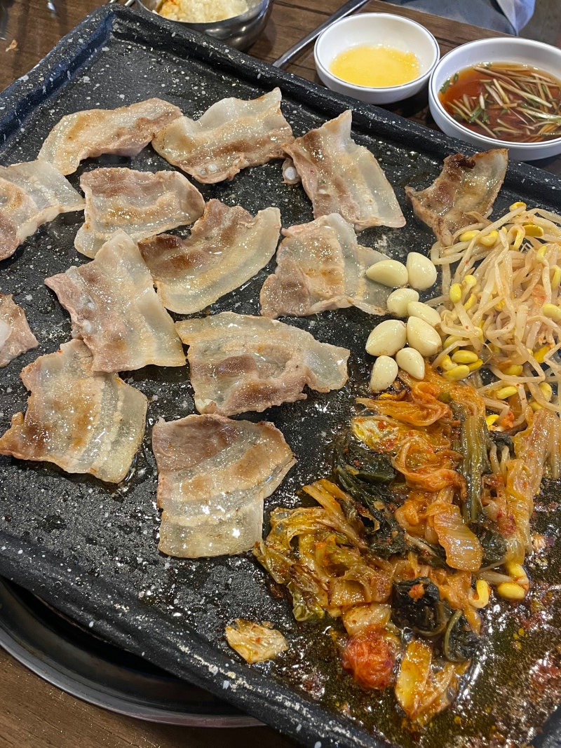 서울난곡 삼겹살과 샤브샤브를 동시에 맛볼 수 있는 신대방 맛집 돈벼락삼겹살 대패삼겹살 샤브소고기칼국수 네이버 블로그