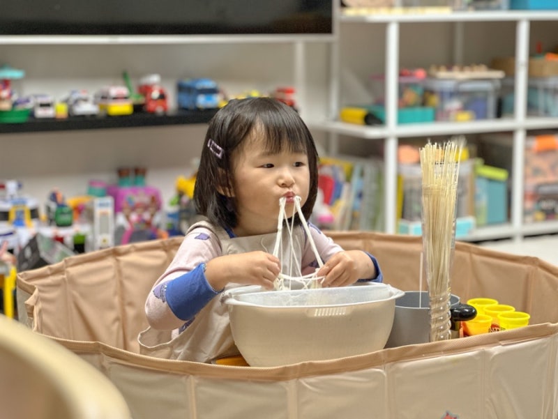 국수 오감놀이 엄마표 촉감 놀이 방법부터 정리까지 네이버 블로그