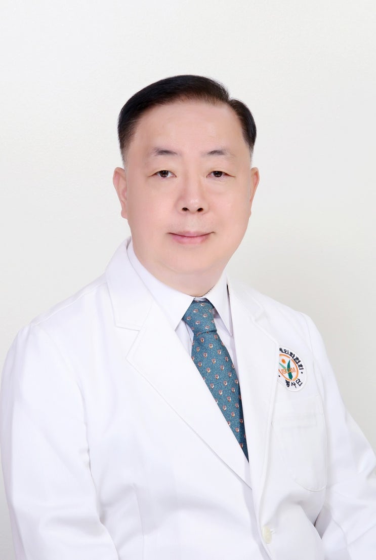 전광식회장 칼럼 우리는 왜 나이가 들면서 점점 더 아플까