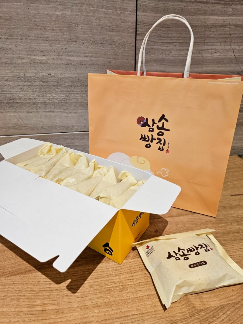 대구 유명 빵집 시그니처 통옥수수빵 솔직후기 삼송빵집 본점 네이버 블로그
