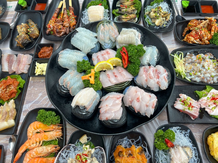 다양한 목포요리를 즐길 수 있는 곳 목포항 횟집 목포항 맛집 목포회센타