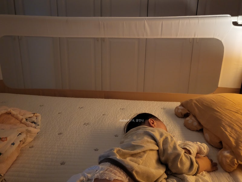 아기 침대 낙상방지 라비킷 침대가드 일찍 들일걸 네이버 블로그