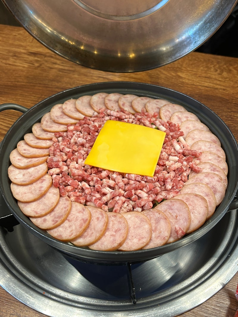 부대찌개대사관 구디역 점심 맛집 칼바사 소세지 부대찌개 네이버 블로그