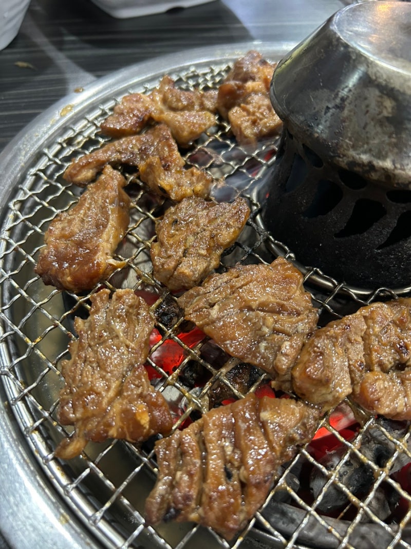 놀이방이 있는 오산숯불구이 양념갈비 맛집 청돈고기나라오산점 단체회식으로 제격 네이버 블로그