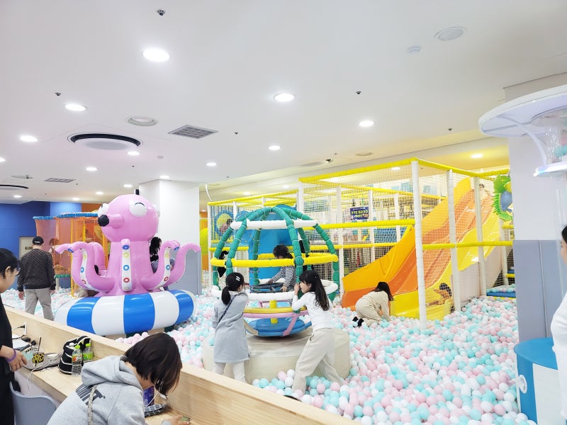 창원 실내 아이와 가볼만한곳대형 키즈카페 잼팍 창원마산점 네이버 블로그