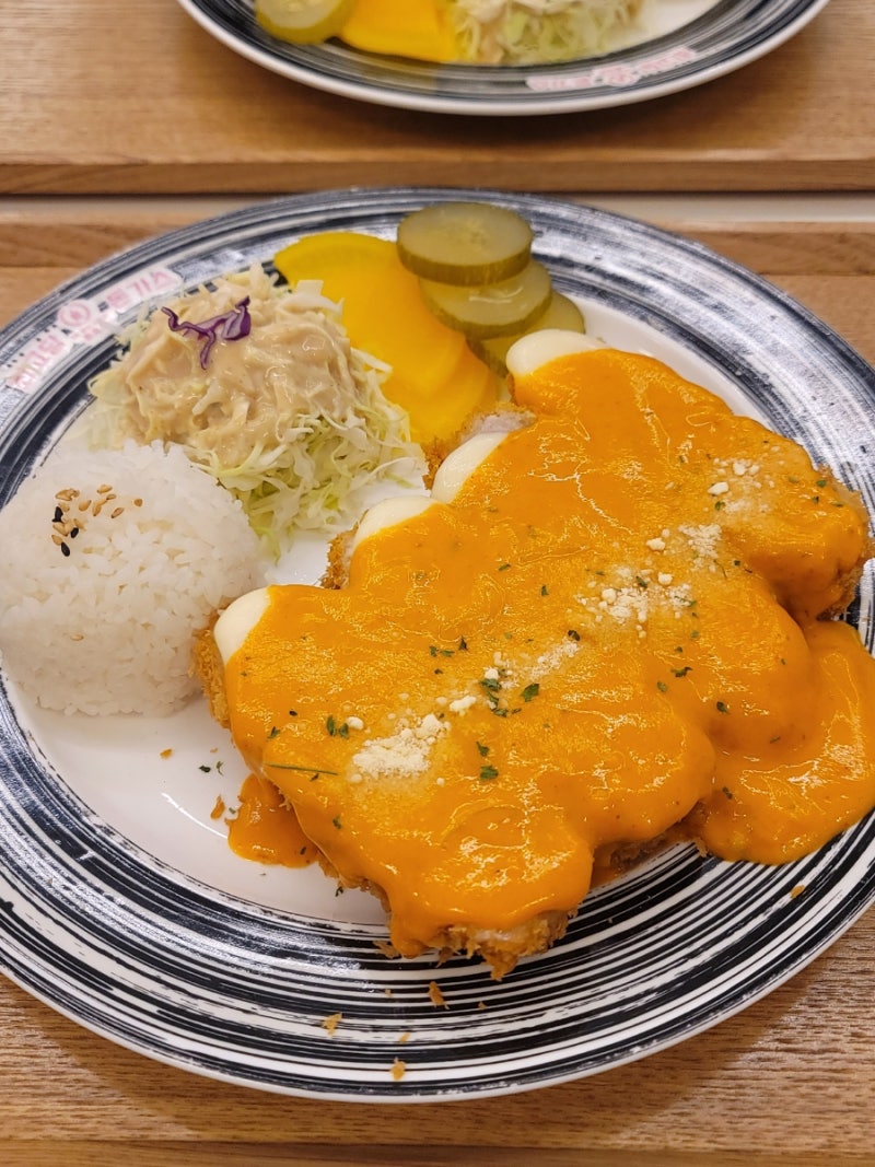 광명역 어반브릭스 최고당 돈가스 핑크 한 인테리어에 가성비 돈까스 맛집 네이버 블로그