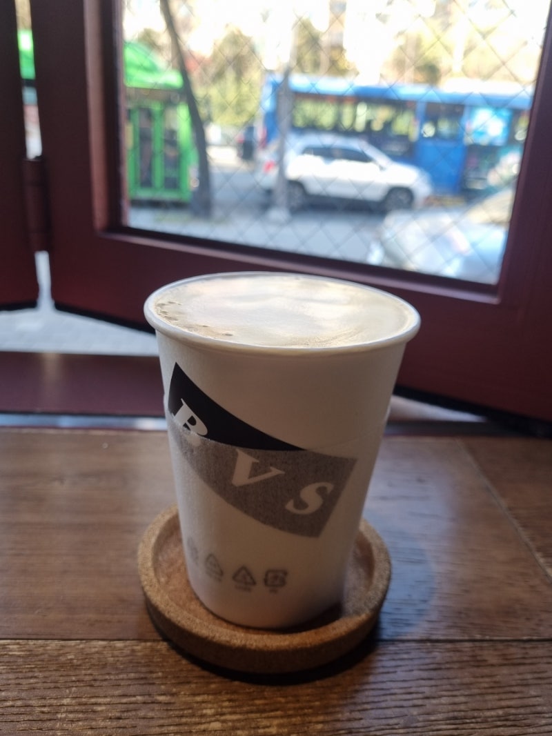 압구정 카페 추천 베버샵 BEVER SHOP 내돈내산 라떼 맛집 : 네이버 블로그