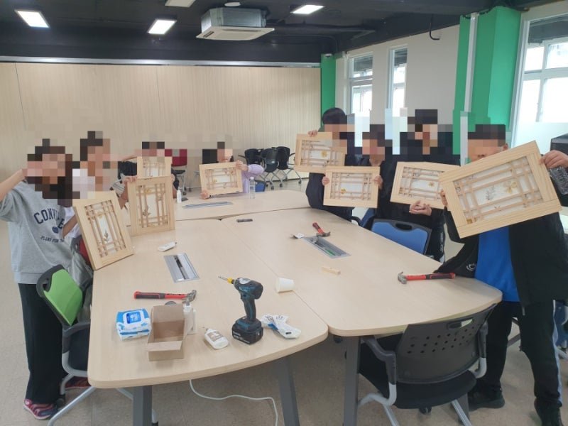 한스아저씨의 찾아가는 목공교실 성남이룸학교구 성남몽실학교 진로체험프로그램 전통문살만들기 위례고운초등학교 네이버 블로그