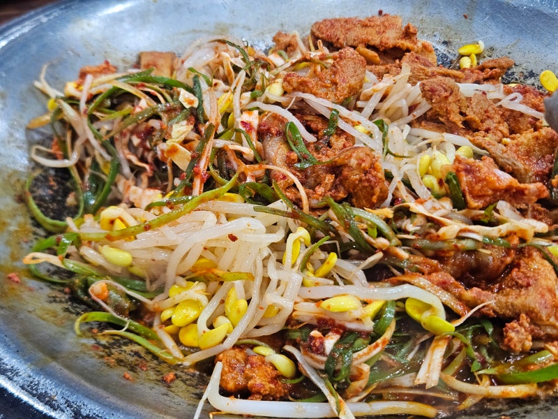 제주로컬맛집 제주 트레일런을 통해 알게 됐던 가시리에 있는 로컬맛집 가스름식당 Feat 두루치기 And 순대국 2311