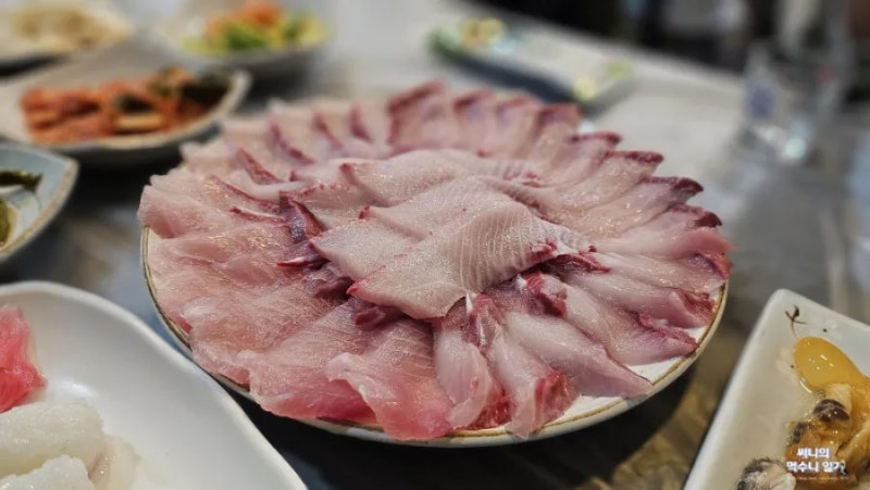 부산자갈치 남포동 대방어 맛집은 영도다리횟집 네이버 블로그