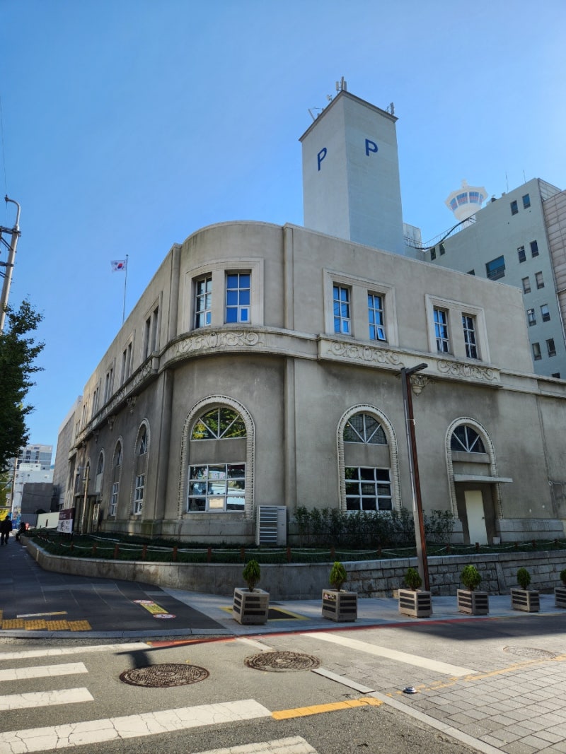 부산 실내 가볼만한곳 특별하고 예쁜 인문학도서관 부산근현대역사관 별관 네이버 블로그