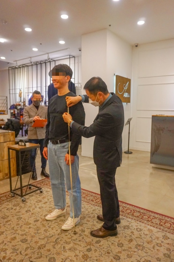 부산신랑정장 맞춤 후기 전문재단사님이 있는 아바테일러 결혼예복 맞췄어요