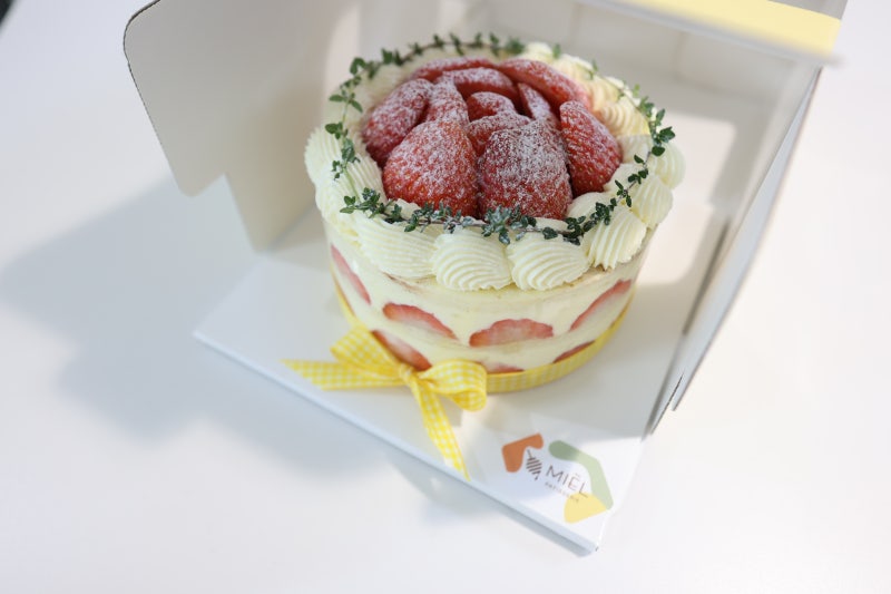 속초 케이크 맛집 미엘 파티세리 딸기 케이크 내돈내산 후기 네이버 블로그