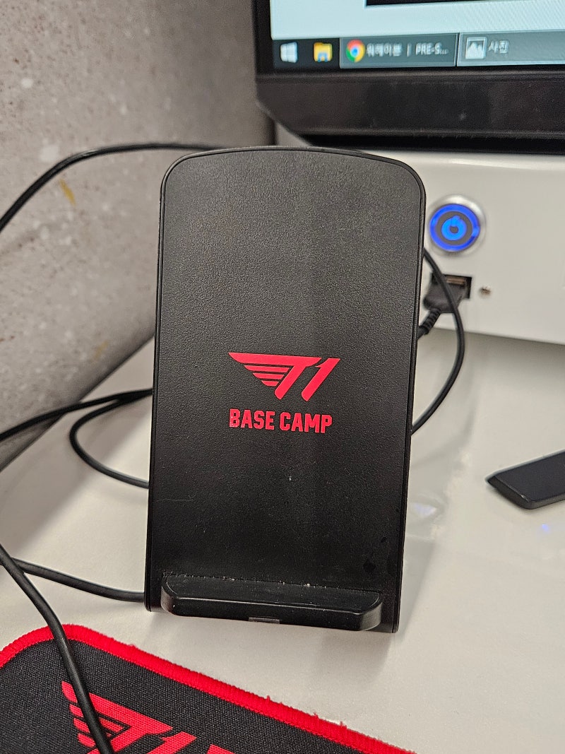 홍대 T1 베이스캠프 PC방 :: 티원 베이스캠프 피시방 메뉴 및 가격 (ft.페이커 포토존) : 네이버 블로그