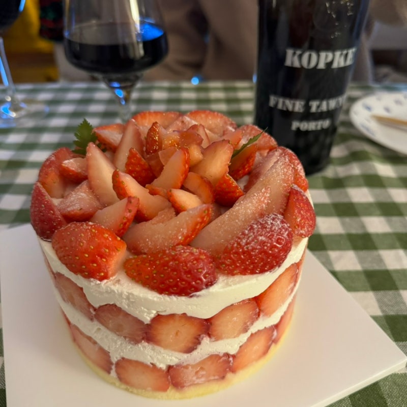 창원딸기케이크 크리스마스 연말 모임에 빠질 수 없는 반림동 케이크맛집 소안 네이버 블로그