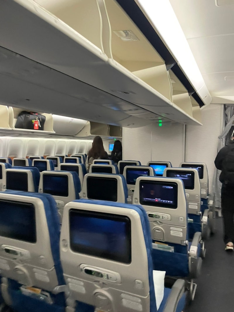 KE902 대한항공 파리-인천 기내식 샤를드골국제공항 택스리펀 면세점 : 네이버 블로그