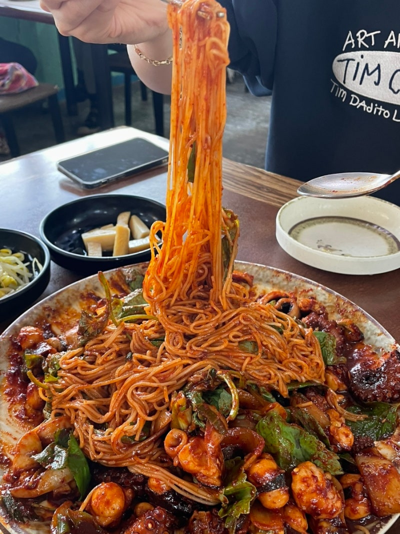 Jeju 제주도 찐 맛집 소금 바치 순이네 제주 돌문어 볶음 제주 현지 맛집 제주 동쪽 맛집 제주 이색음식 맛집
