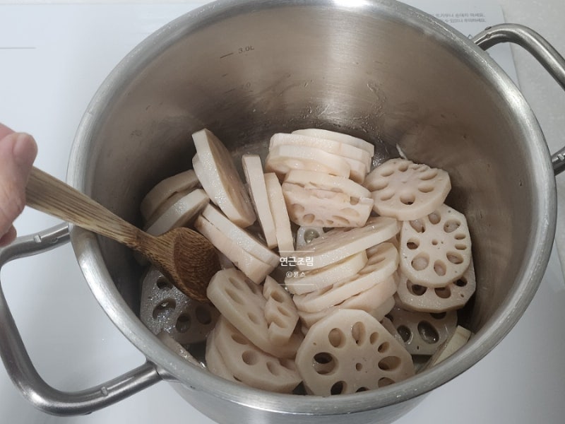 아삭 쫀득한 연근조림 만드는 법 레시피 연근조림 황금레시피 네이버 블로그