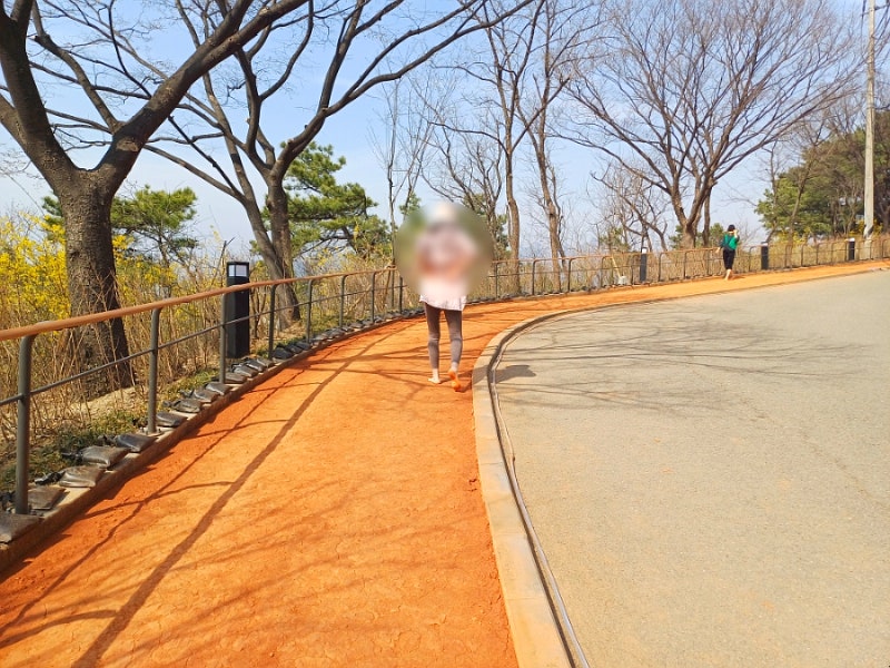 안산 황토길 맨발걷기 하기 좋은 서대문 황톳길 힐링장소 인기 네이버 블로그