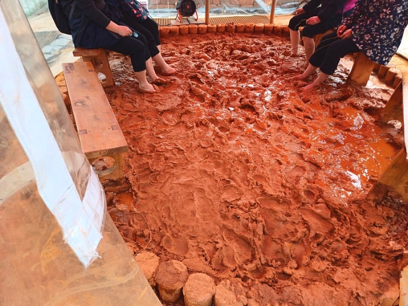안산 황토길 맨발걷기 하기 좋은 서대문 황톳길 힐링장소 인기 네이버 블로그