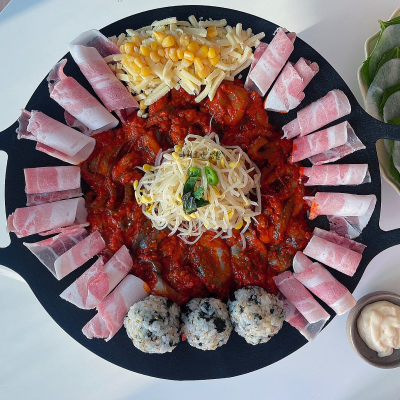 뽀까무까 쭈꾸미 밀키트 캠핑 안주 내돈내산 맛있는 한끼 식사 네이버 블로그