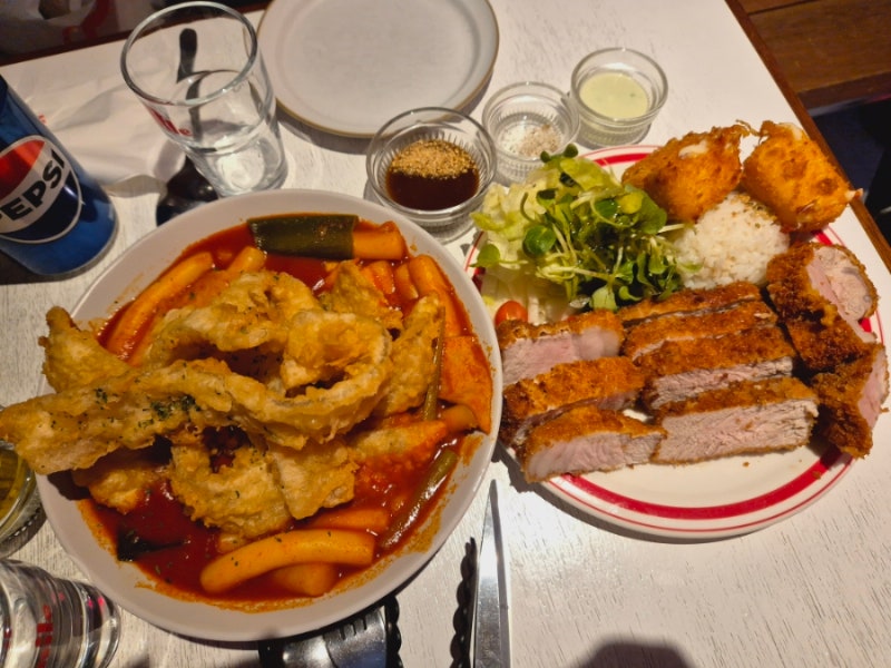 대구 동성로 떡볶이 맛집 해피치즈스마일 중앙로 직영점 해피당볶이 돈까스 플레이트 네이버 블로그