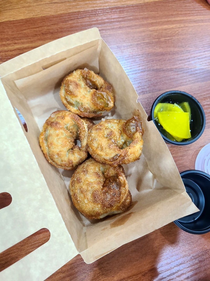 칼칼한 국물에 겉절이가 끝내주는 익산 송학동 맛집 세엄마칼국수 네이버 블로그