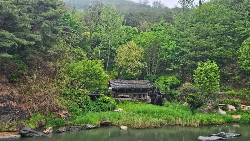 도심 속 새로운 힐링 명소 서대문 홍제천 인공폭포홍제폭포 수변테라스 카페 폭포ft 가는 법 및 주차장 네이버 블로그