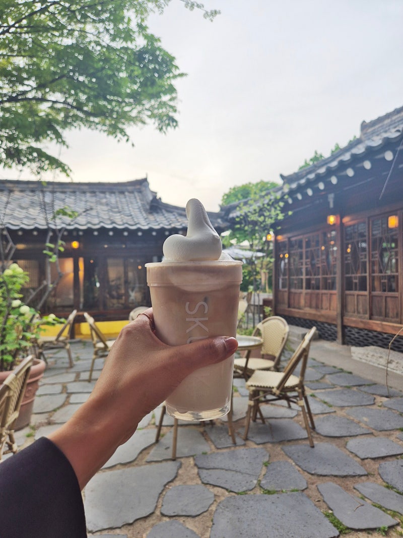 경주여행코스 황리단길 카페 운치좋은 한옥카페 스컹크웍스feat황리단길 무료주차 네이버 블로그