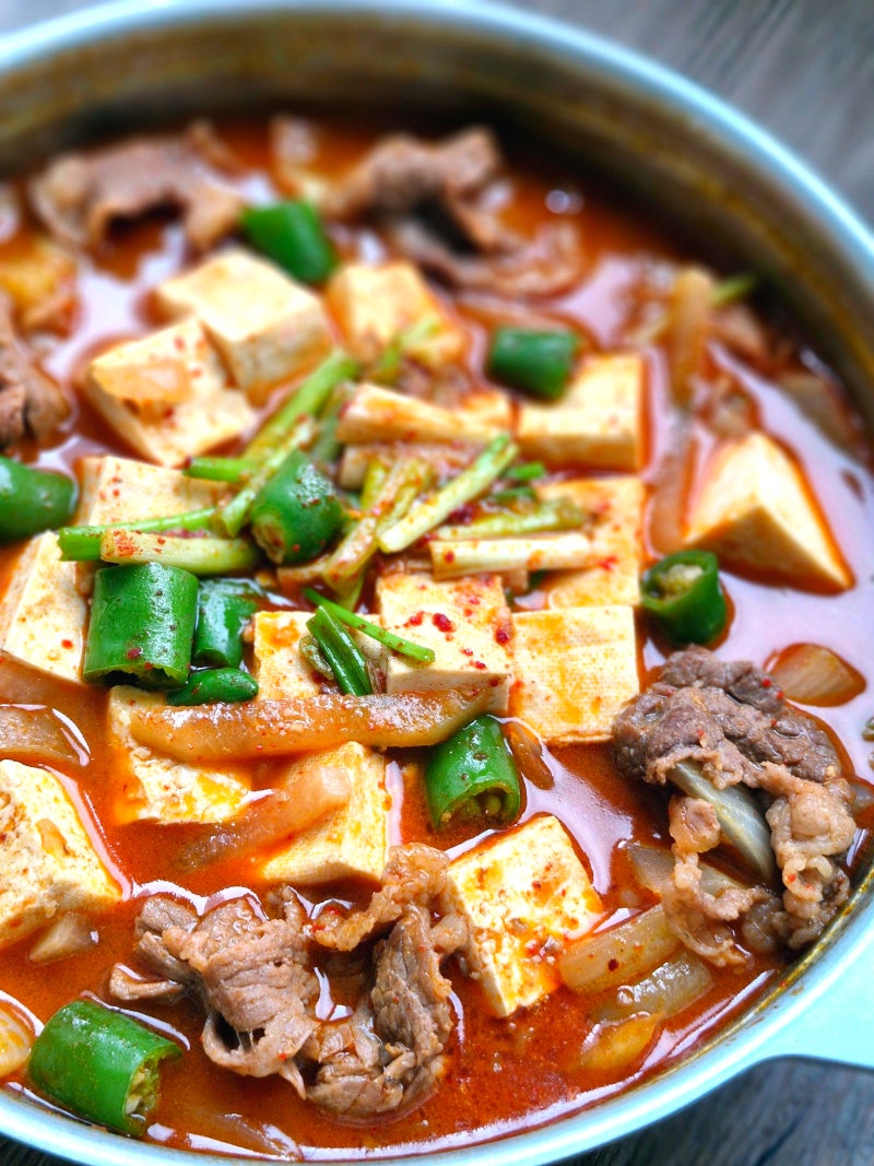 차돌박이 된장찌개 만들기 소고기 차돌 된장찌개 맛있게 끓이는법 재료 호박 두부 무 고추장 된장찌개 레시피 차돌박이 요리
