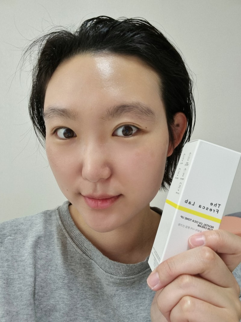 백탁현상 없이 자연스러운 톤업 더프레스카랩 리바이탈 유브이 시카 톤업 선크림 네이버 블로그