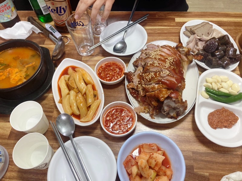 마포왕족발 공덕역 맛집 족발골목맛집 순대와 순대국 떡볶이가 무한 서비스 네이버 블로그