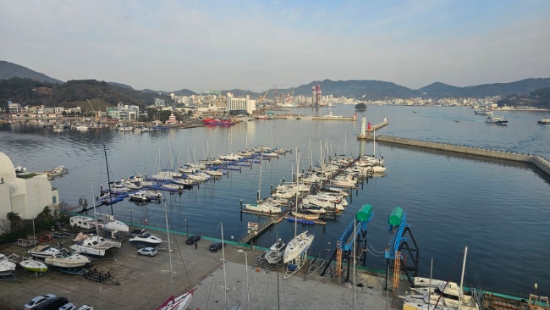 금호 통영 마리나 리조트 스위트 디럭스 숙박 솔직 후기ft 룸 컨디션 객실 뷰 네이버 블로그