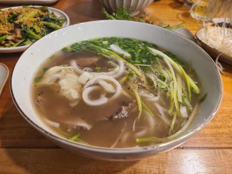 베트남 푸꾸옥 킹콩마트 맛집 메오키친 MEO Kitchen 메뉴 커플세트 꼬치 그랩푸드 배달 : 네이버 블로그