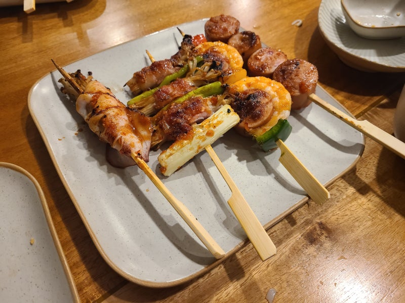 베트남 푸꾸옥 킹콩마트 맛집 메오키친 MEO Kitchen 메뉴 커플세트 꼬치 그랩푸드 배달 : 네이버 블로그