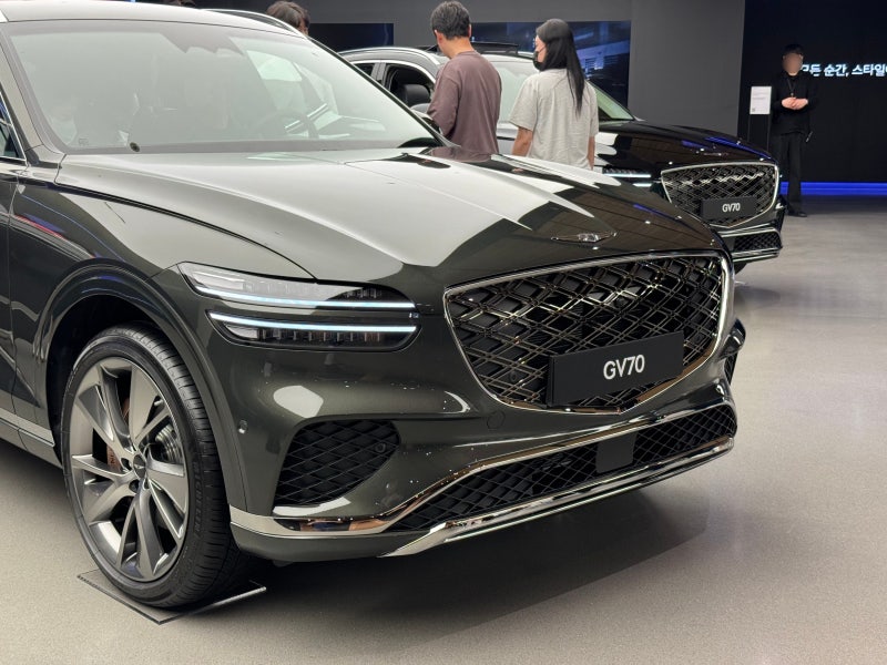 제네시스 GV70 페이스리프트 보고 왔네요 ft. 실내,색상,가격,제원 : 네이버 블로그