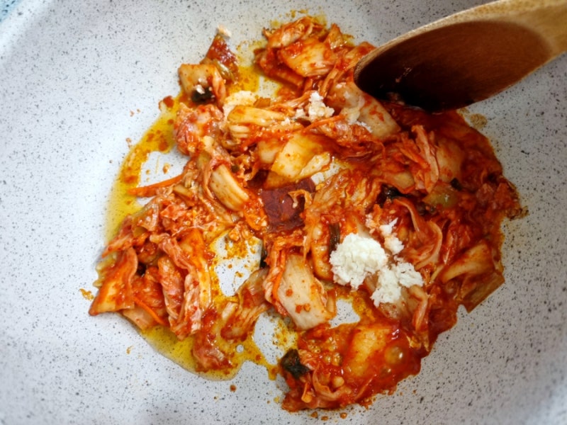 김피탕 만들기 남은 탕수육 요리 김치피자 탕수육 소스 맛 네이버 블로그