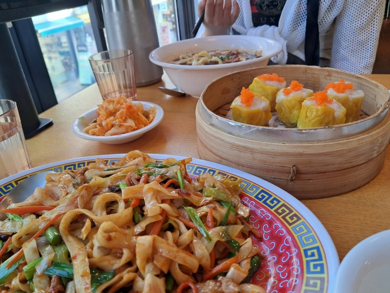 대학로 데이트 혜화역 맛집 청화원 우육도삭면 쇼마이 후기 네이버 블로그
