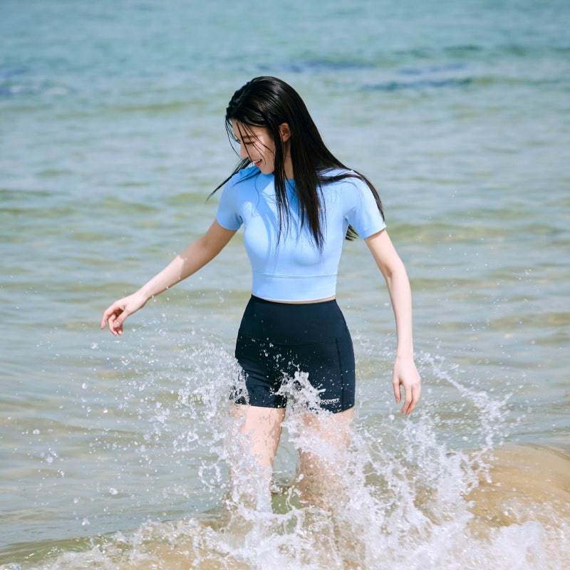여성 수영복브랜드 디스커버리 고윤정 여자 크롭 래쉬가드 세트 고급스러워 네이버 블로그