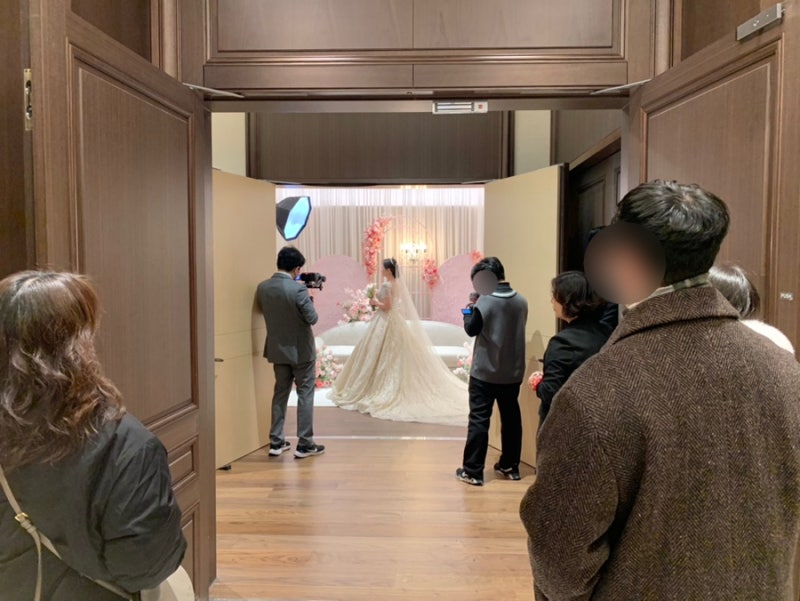 서울 웨딩홀 투어 신세계 남산 트리니티홀 웨딩호텔식 예식 높은 층고 내부소개 장단점 주차 비용 음식 네이버 블로그