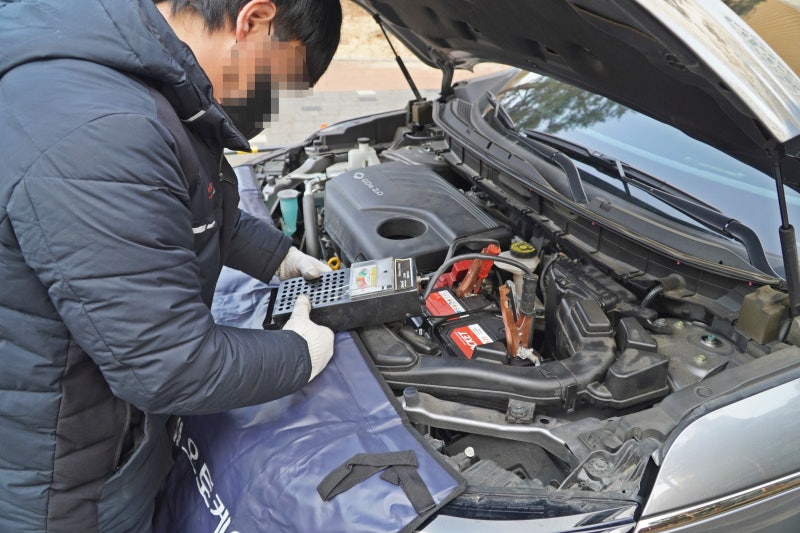 자동차 배터리 완전 방전 이유와 원인 경고등 표시 확인 방법과 배터리 수명 교체 시기 네이버 블로그